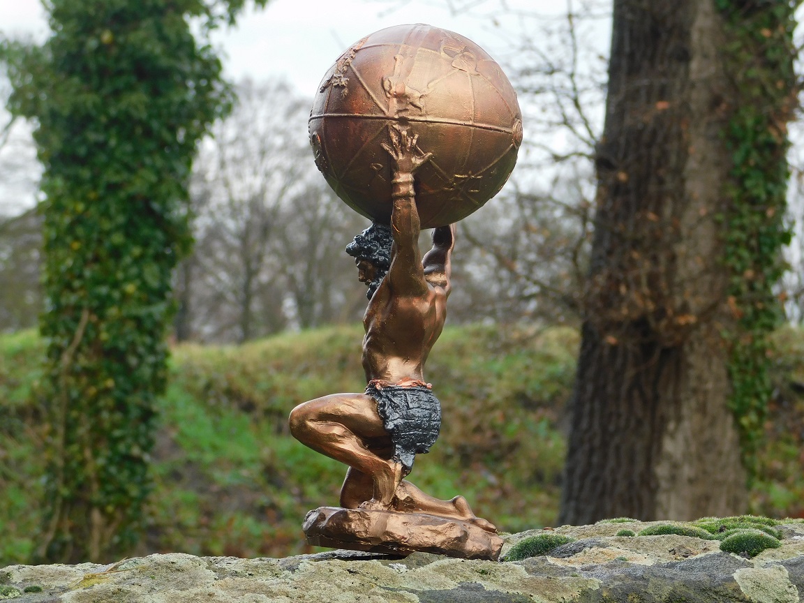 Statue Atlas, Griechische Mythologie, Polystone, Bronzeoptik