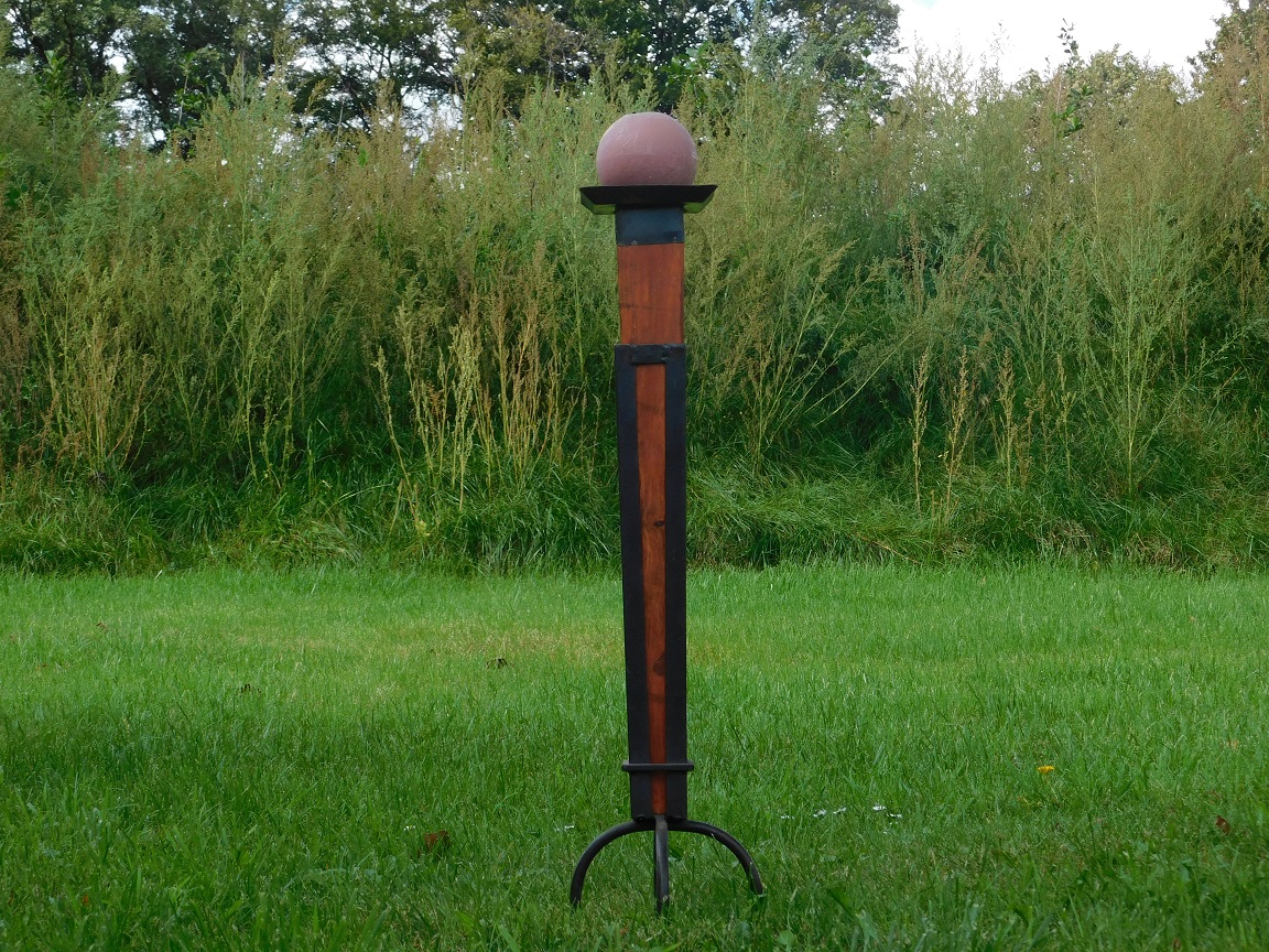 Fakkel als Kaarsenhouder, van hout en smeedijzer, Vierkant ...