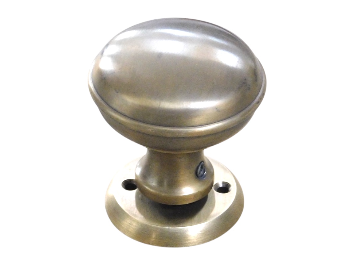 Stijlvolle deurknop voor de binnendeur, knop gemaakt van messing ...
