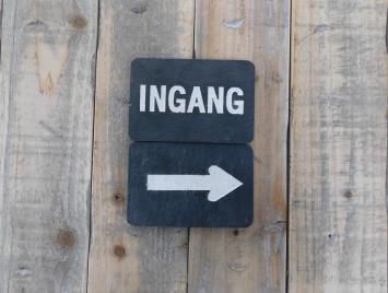 Bordje 'ingang' - van leisteen - houseandgarden.shop - dé webshop voor ...